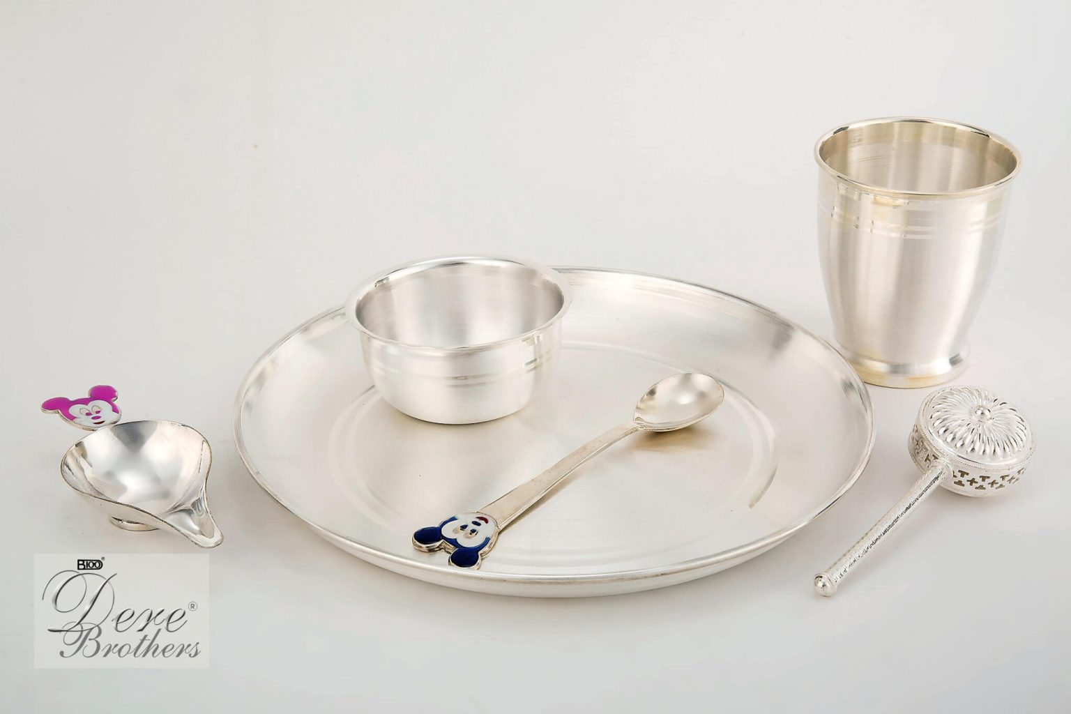 Home - Dere Brothers